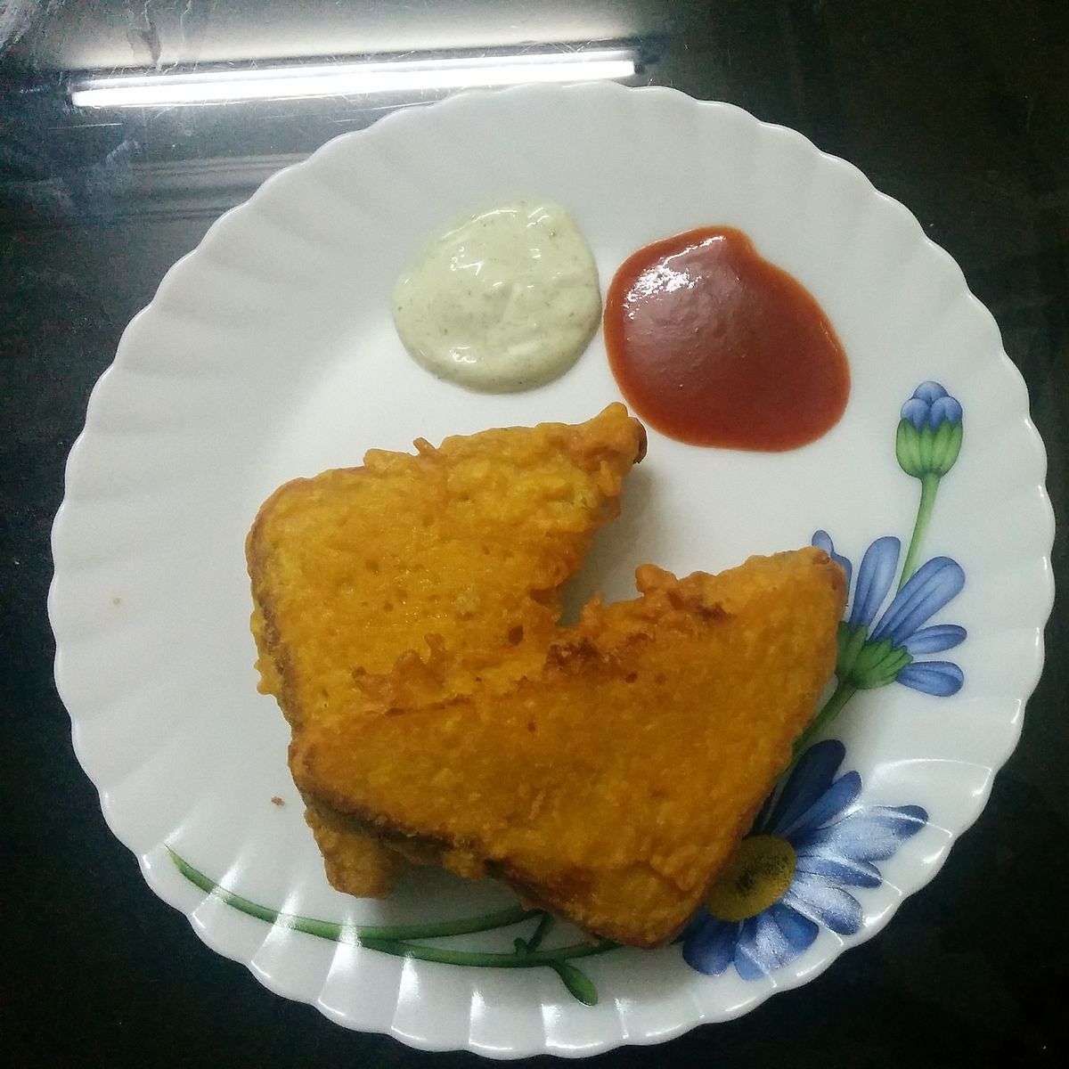Bread pakoda / myLot
